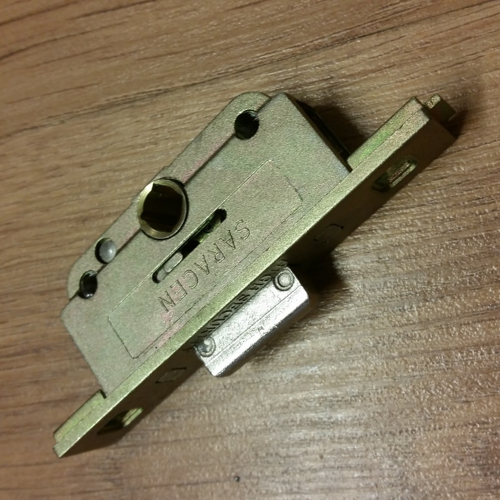 Saracen Bayonet 22mm Fix Lip Gearbox (SGB16) – LockStocker – King Solutions