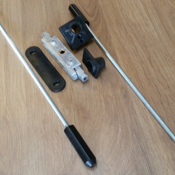 Corner – R1- fuhr infront (80) – LockStocker – King Solutions